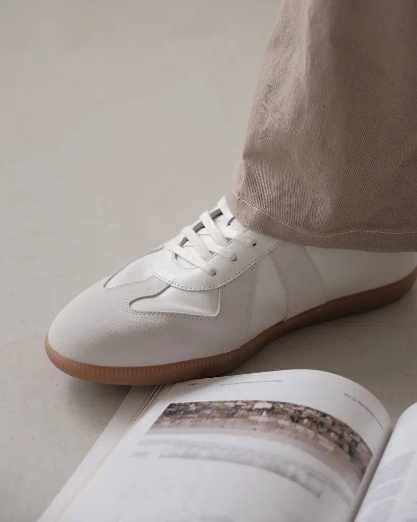 【2025】德訓鞋推薦品牌 TOP 5 評價排行，韓團女星都在穿！ - MTSK手工牛皮皮鞋